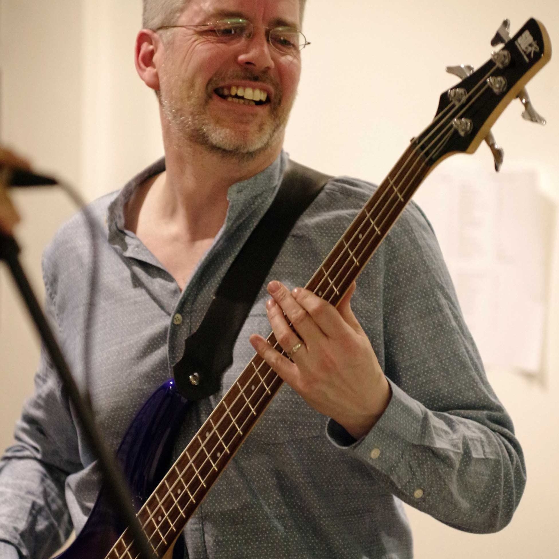 Andrew and bass – Pumphandle Blues Band